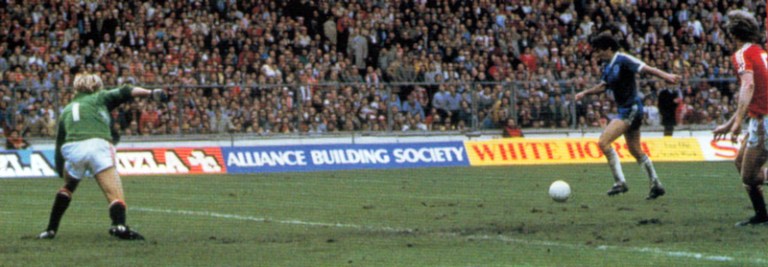 steve foster | The Goldstone Wrap